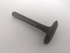 Wilkinson Sword Double Edge Razor Review: Can a Plastic Safety Razor ...