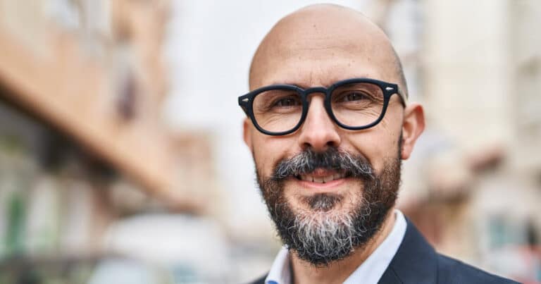 Skin Care for Bald Head (our best tips & easy-to-follow guidance)
